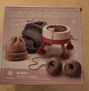 Sentro 22 needle knitting machine | The Knitting Enthusiast